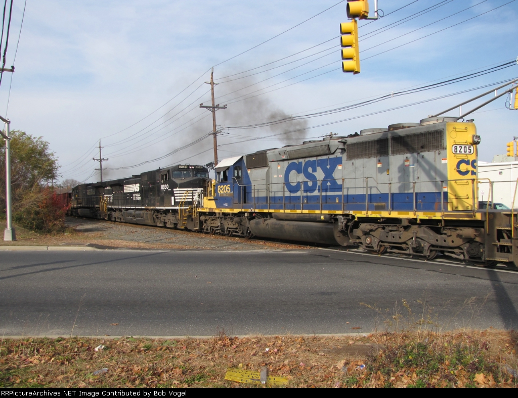 CSX 8205 and NS 8930